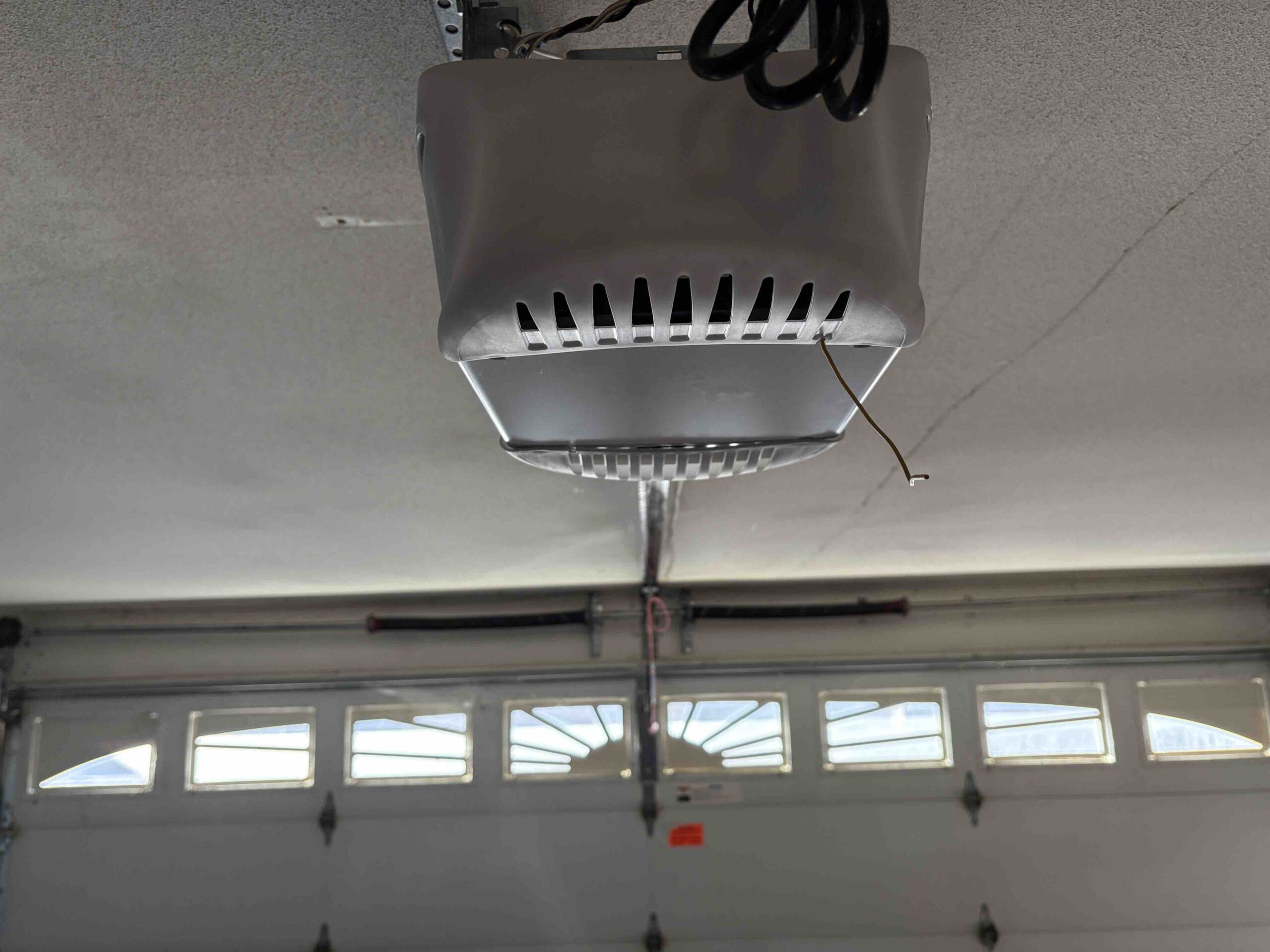 Garage Safety Sensor The Importance of Garage Safety Sensors - Lask ...
